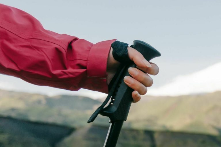 How To Use Trekking Poles Correctly